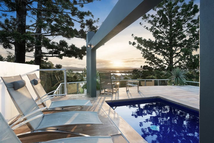 June - Noosa Heads - Noosa Heads