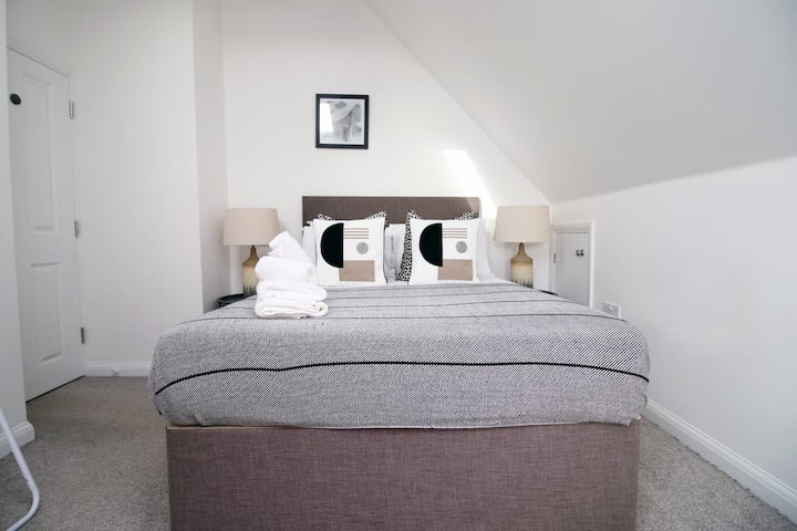 Mayville Avenue Bristol (1 Br With Free Parking) - Filton