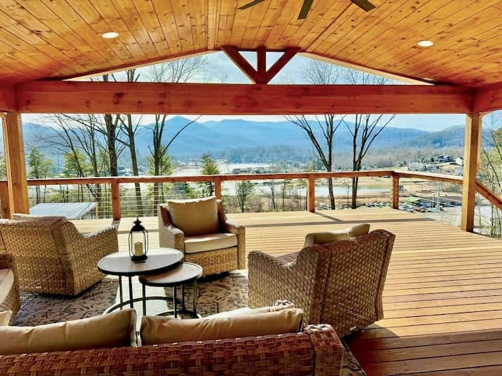 Glamp House Lake And Mountain Views Hot Tub - Hiawassee, GA