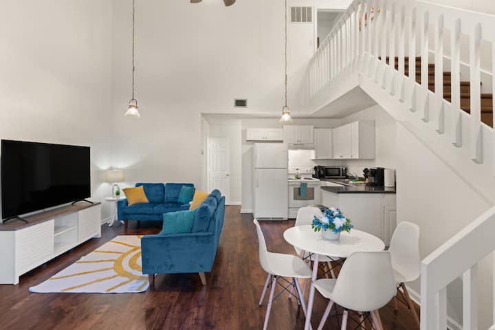 Kingsland Hideaway - Pet Friendly - Hidden Lake, Kingsland