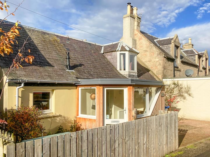 Isla's Cottage - Nairn