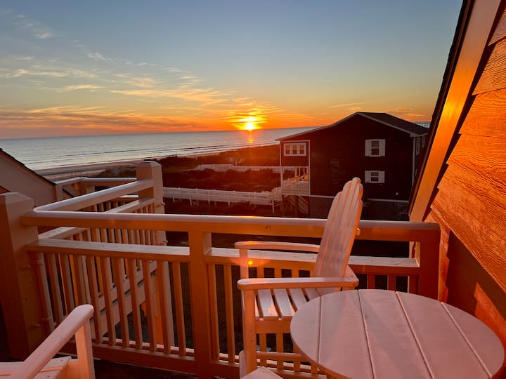 A View To Live For: Gorgeous Ocean View Condo - Oak Island, NC