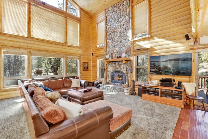 Fox Farm Gold Rush Lodge*hot Tub*games*central* - Big Bear, CA