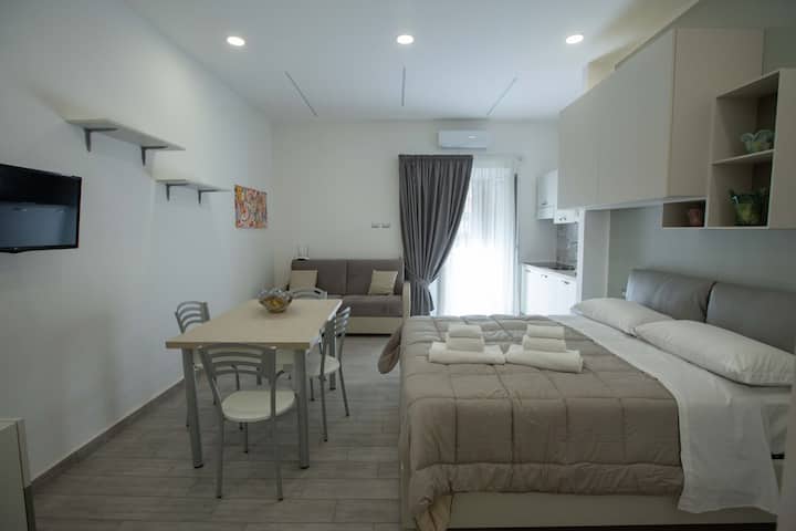 New Corte Apt 1 - Naples