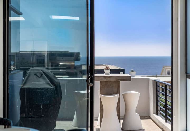 Ocean View |1 Block To Beach | King Suites|parking - Manhattan Beach, CA