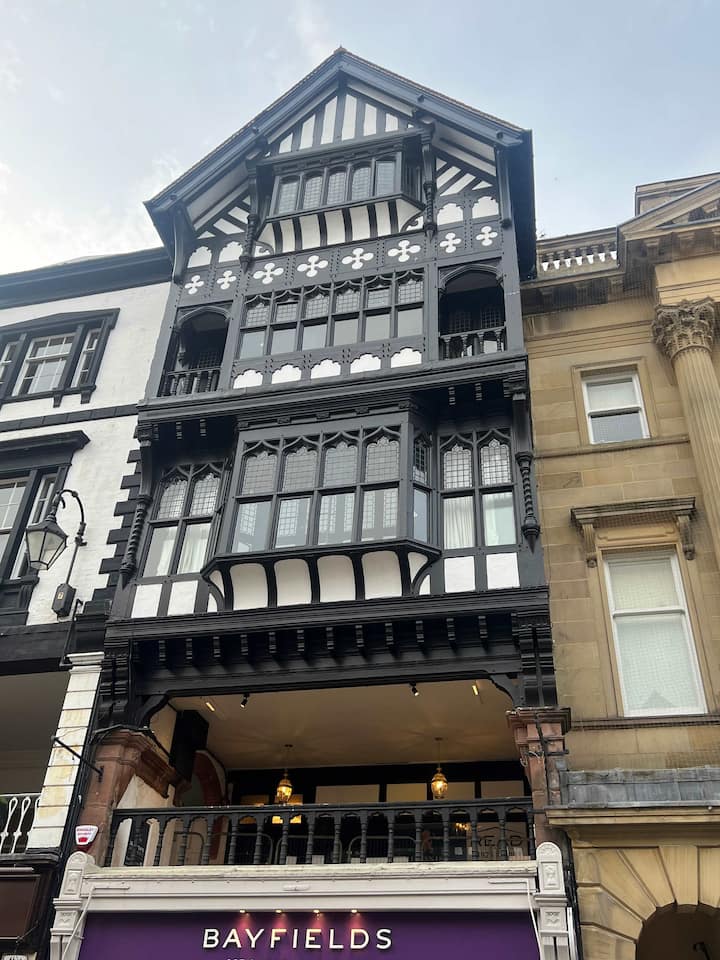 Rare Find -The Rows -First Floor Apartment - Chester