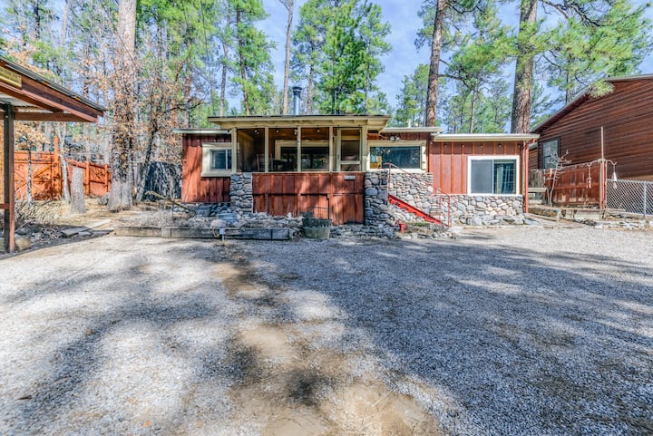 Upper Canyon Retreat | Stargaze • Hot Tub • Nature - Ruidoso, NM