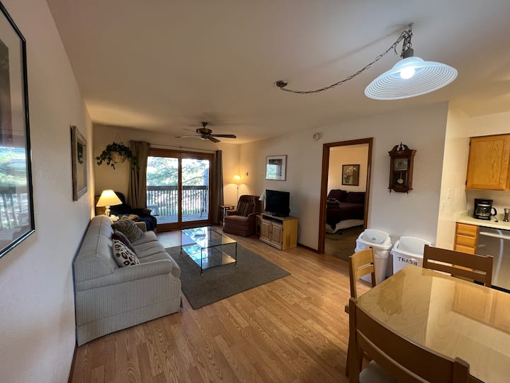 Discounts At Local Shops | Nau Homecoming 11/ 5-8 - Flagstaff, AZ