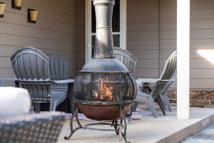 Walk To Tu, 6beds, 3ba, Fire Pit, Grill, Ping Pong - Tulsa, OK