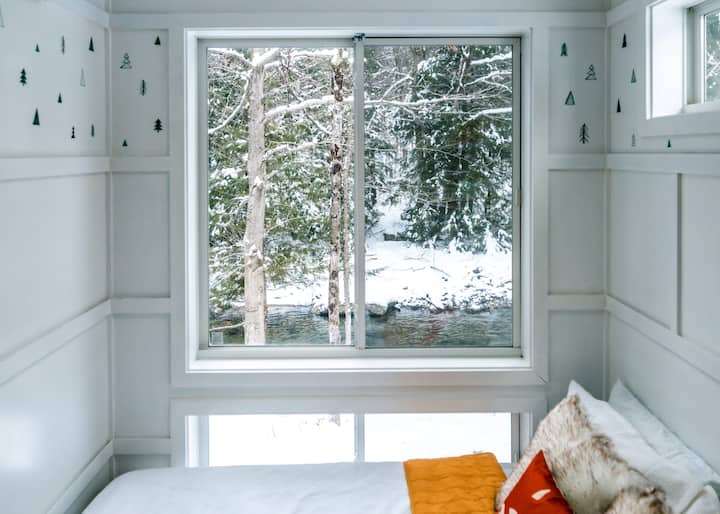 Fox Den Tiny House W/hot Tub 1min To Smuggs - Vermont