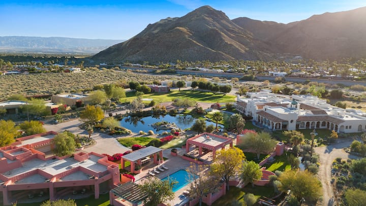 The Pond Estate | Sleeps 20 | 12 Acre Desert Oasis - Palm Springs, CA