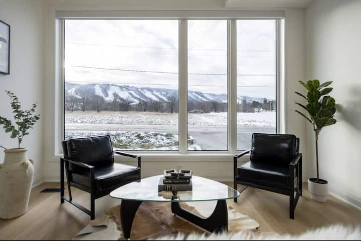 The Luxury Black Rose Mountain View Chalet For 20 - Collingwood