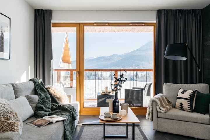 Peaceful Retreat With Mountain Views – H12 - Zakopane
