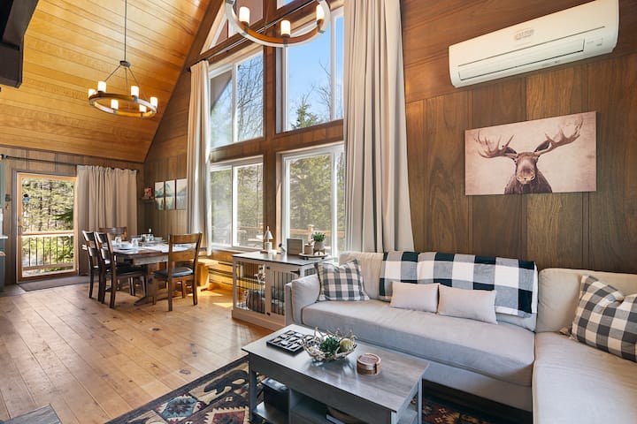 Crooked Ear Cabin - Wilmington