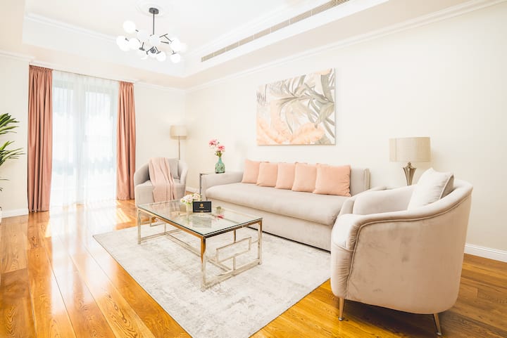 High 67th Floor, 1br Top Location In Marina - Dubai