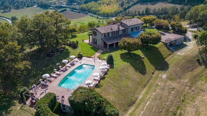 Tenuta Montiepoli 12+3, Emma Villas - Italie