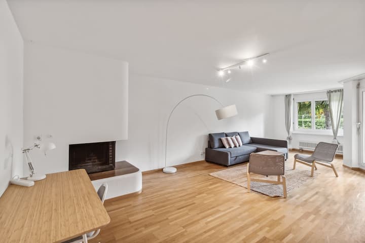 Zurich's Practical & Spacious Apartment - Zürich
