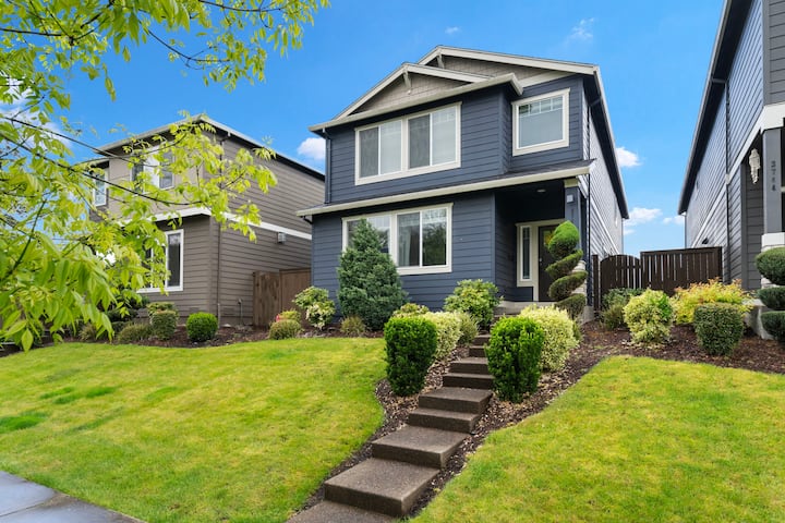 Luxury 3br Home In The Heart Of Hillsboro - Hillsboro, OR