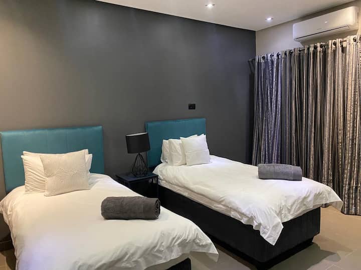 Comfort Twin Room - Harrismith