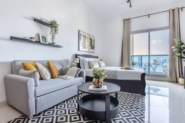 Bright Studio In Dubai Sports City! - Dubai