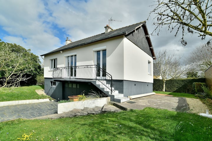 La Ruelle Secrète - Charmante Maison Avec Jardin - Plurien