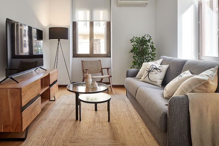 Eiffel | The Rentals Collection - San Sebastián