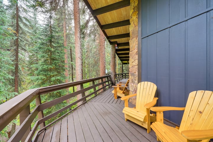 Mid-century Cabin: Creekside, Easy Access To I-70 - Georgetown, CO