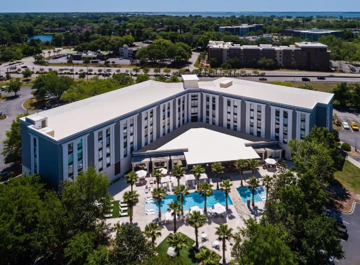 Boutique Hotel In Mount Pleasant - Mount Pleasant, SC