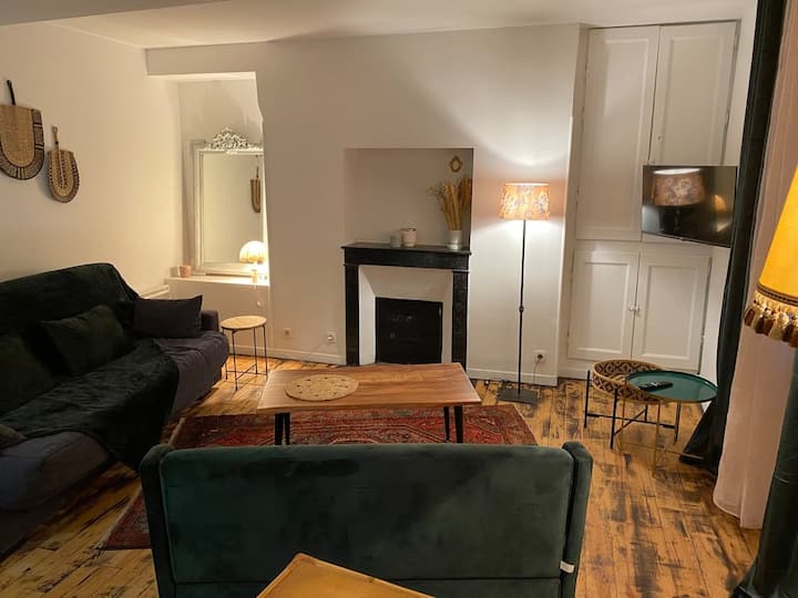 La Source - Maison De Ville, Vieux Périgueux - Périgueux