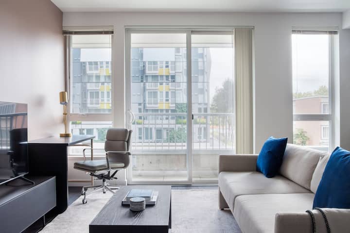 Blueground | Bellevue, Lounge & Gym, Nr Shops - Bellevue, WA