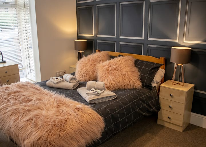 Book Your Stay At Bailgate The Heart Of Lincoln! - Lincoln