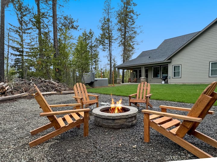 Brand New Modern Mountain Retreat With Hot Tub - Tamarack Ski Resort, ID