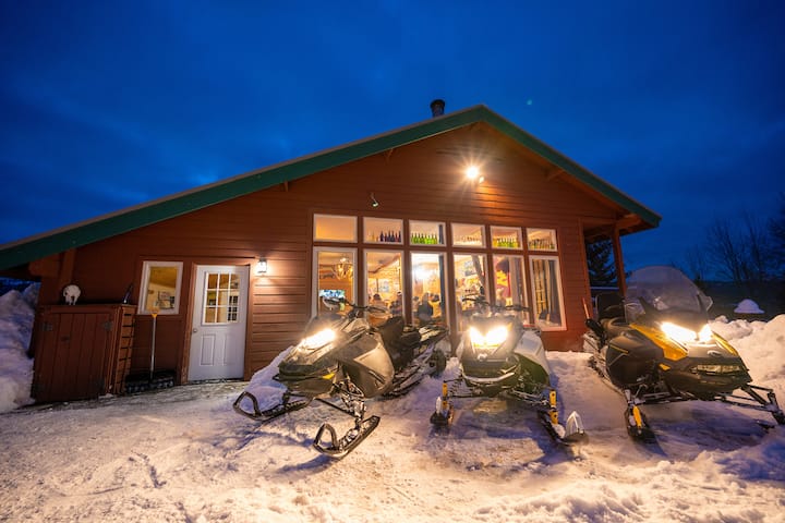 No Business Lodge | Riverfront Escape Near Mccall - McCall, ID