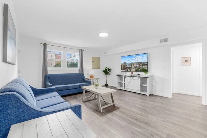 Azul Condos - Ocean Steps Away - Full Kitchen - Myrtle Beach, SC