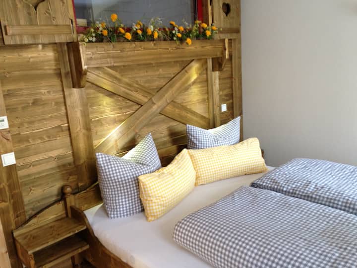 Romantique-appartement-salle De Bain Privée-vue Su - Altenberg