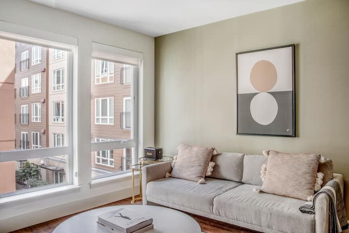 Blueground | Bellevue, Gym & Rooftop, Nr Coffee - Bellevue, WA