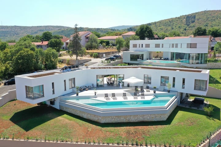 Villa - Luxury Villa Blue Heated Pool Sauna Tennis - Imotski