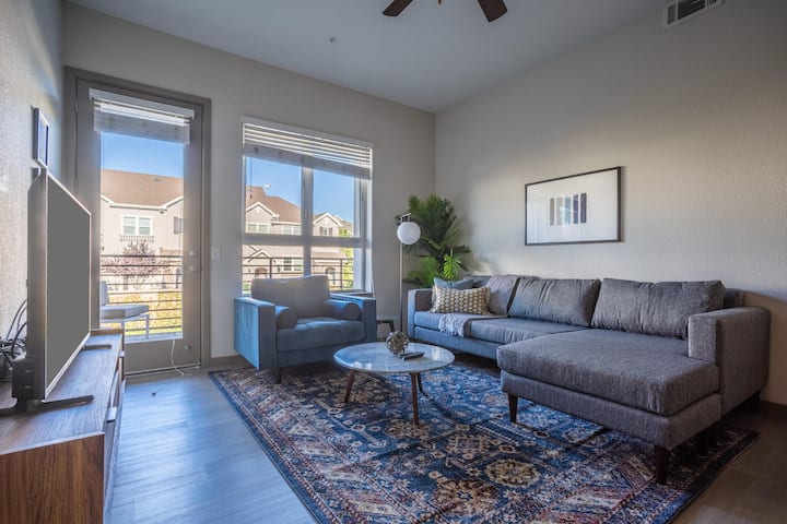 Blueground | Sunnyvale, Pool, Spa, Nr Tech Hqs - Sunnyvale, CA