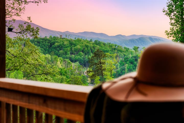 Free Dollywood Tix/luxe/spacious/modern/game Room - Gatlinburg, TN