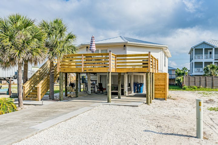Dog-friendly Beach Stay With A Balcony, Grill, Out - Gulf Shores, AL