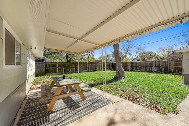 Renovated Pasadena Home - Near Houston Attractions - Deer Park, TX