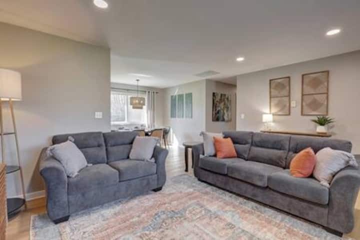 Beautiful 3 Br/2 Bath Very Close To Iu & Downtown - Oliver Winery, Bloomington