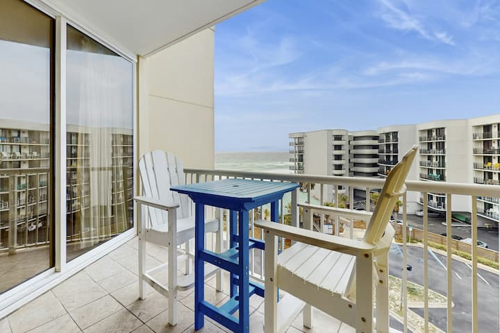 Serene 1br Oceanfront 5th-floor | Balcony | Pool - Fort Walton Beach, FL