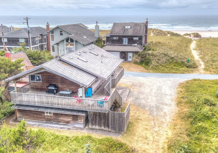Across The Street From The Beach/hot Tub & Pets Ok - Manzanita, OR