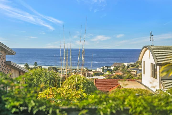 Pacific Blue, Gerringong - Gerringong