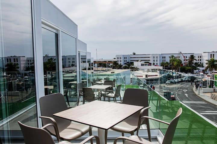 Amor A Mar Whale - Puerto del Carmen