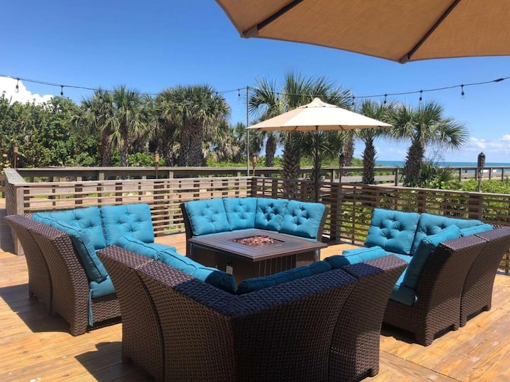 Beachside Retreat! Pool, Direct Beach Access! - Cocoa Beach, FL