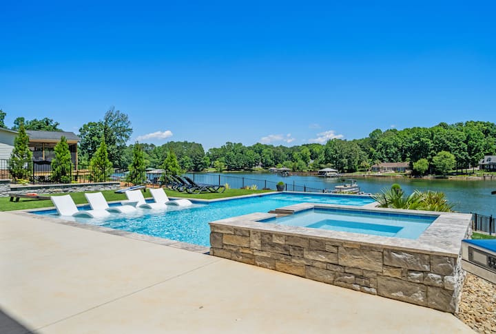 Brand New 4k+ Sq Ft House With Pool/hot Tub - Mooresville, NC