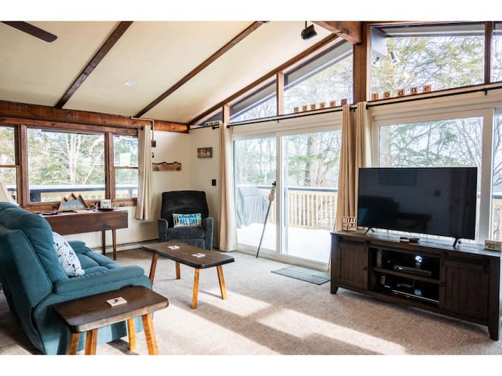 Mountainside 4-br Lodge 2-min To Okemo Mountain - Ludlow, VT