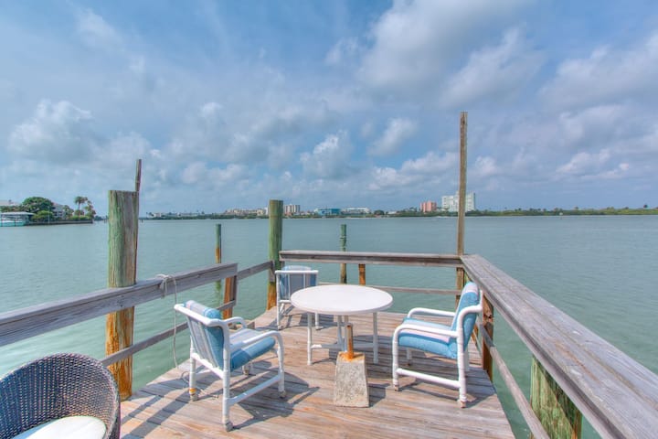 Relaxing Waterfront Escape - 1br Condo | Bw 1 - Clearwater Beach, FL